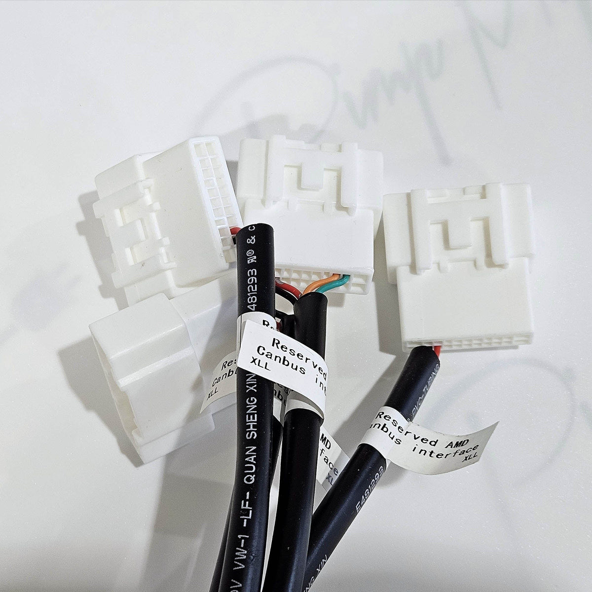 Tesla AMD Ryzen CANBUS Data Splitter 1 to 4 Adapter Cable For Tesla Mo ...
