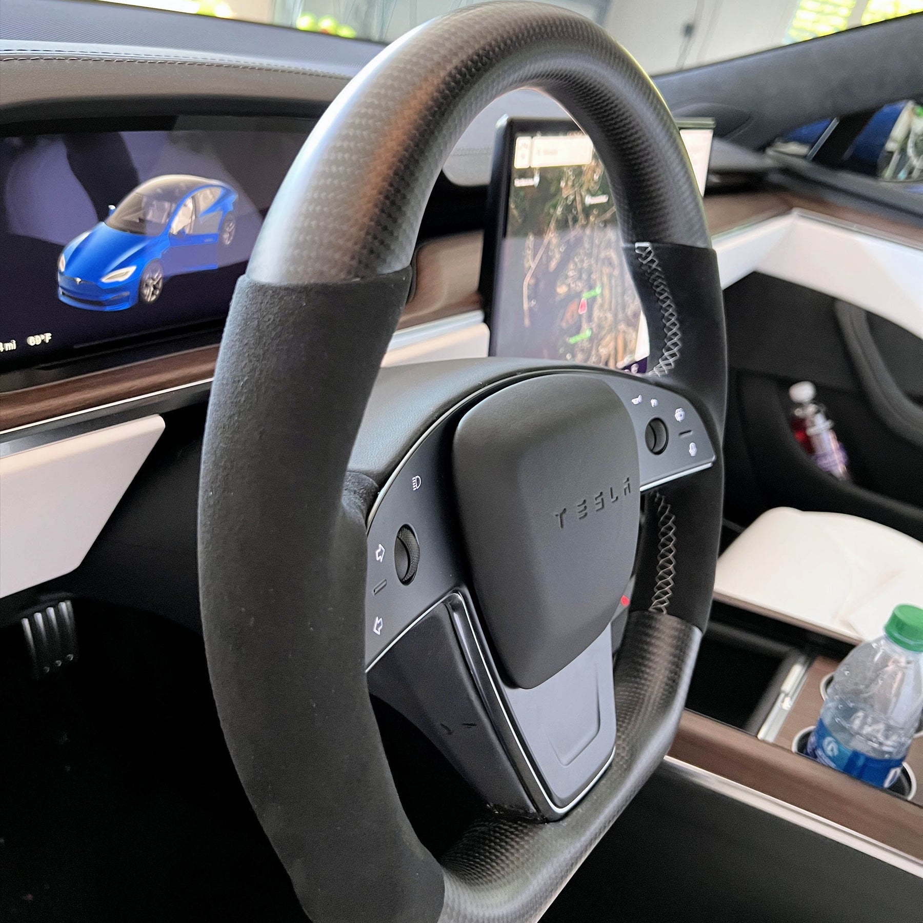 Tesla Model S/X Plaid Round Steering Wheel - ORDER NOW – ApexModz